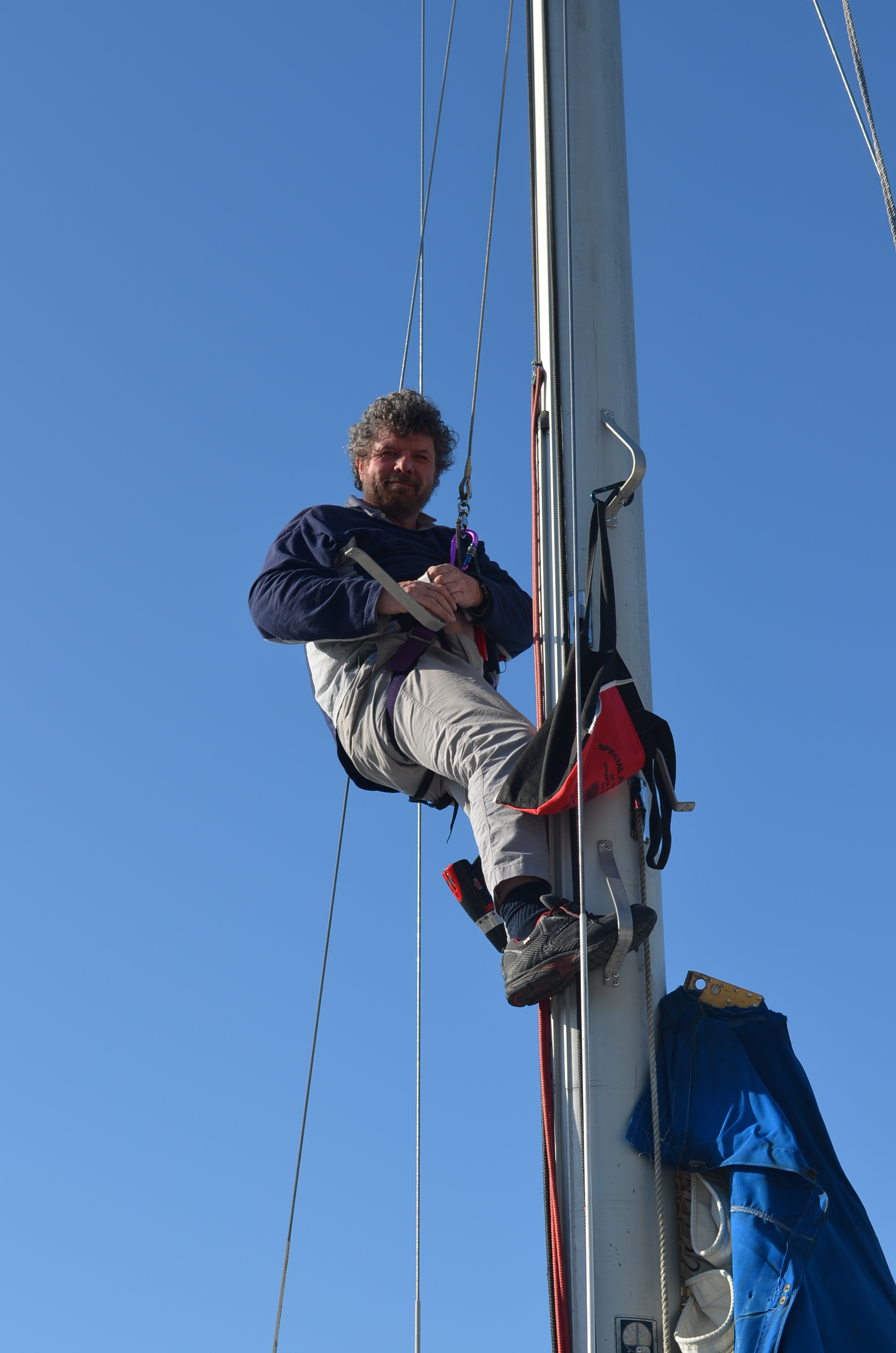 Mast steps | Installation