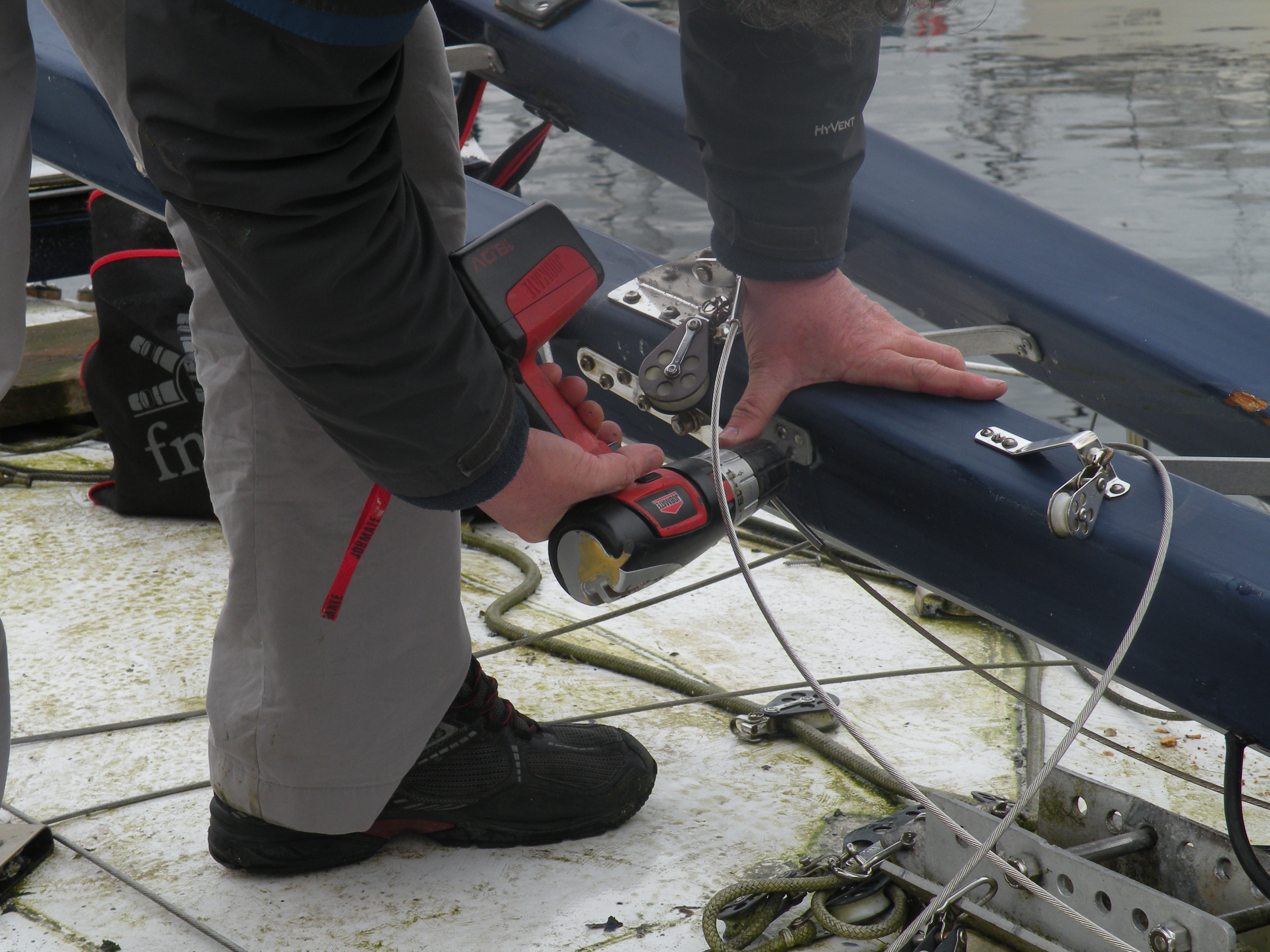 Mast steps | Installation - Sailing+Leisure